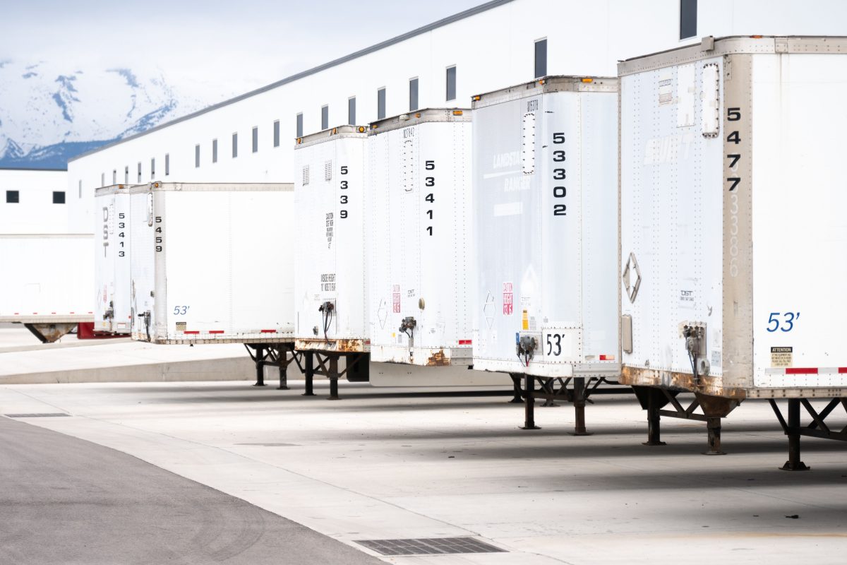 Guide to Inbound and Outbound Logistics: Drive Fulfillment